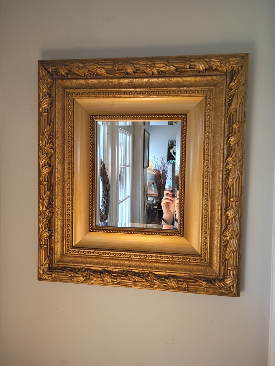 Wall Decor – New Leaf Consignment Plus