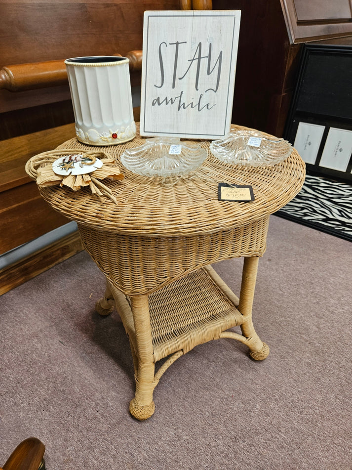 Round Wicker Table – New Leaf Consignment Plus